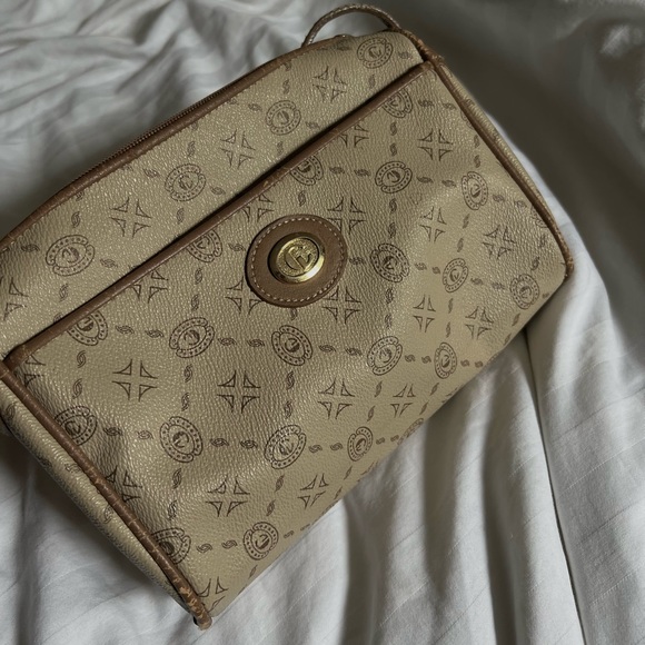 Bags | Carryland Crossbody Purse Hand Bag Brown And Cream With Logos ...